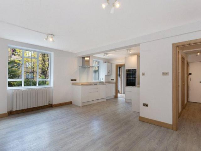 3 bedroom apartment for rent in Margery Street, Clerkenwell, London, WC1X
