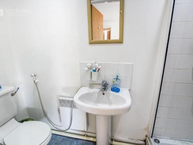 3 bedroom apartment for rent in Marsden Road, Bolton, Greater Manchester, BL1