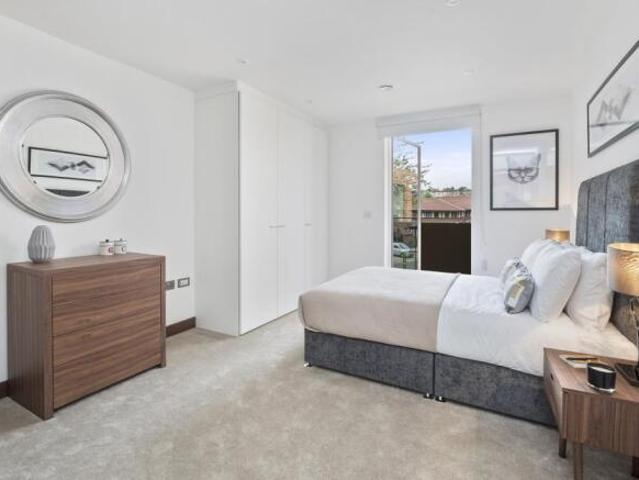3 bedroom apartment for rent in Maygrove Road, West Hampstead, London, NW6