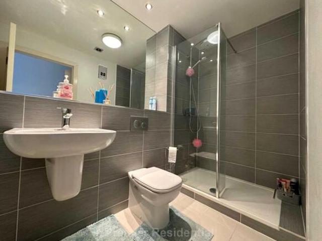 3 bedroom apartment for rent in Medlock Place, Manchester, M15