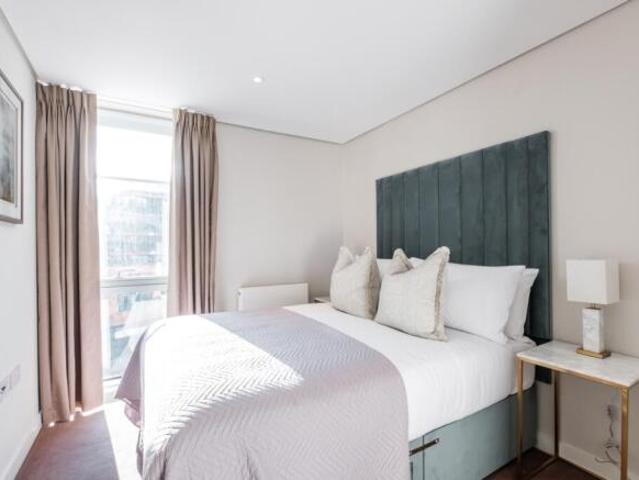 3 bedroom apartment for rent in Merchant Square East Paddington W2