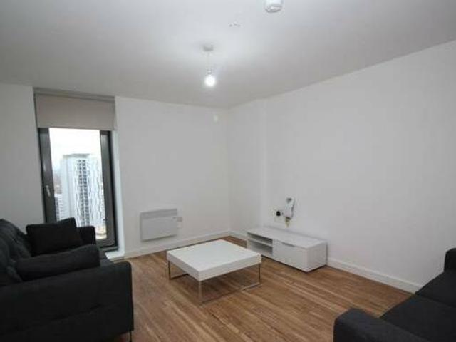 3 bedroom apartment for rent in Michigan Point Tower A 9 Michigan Avenue Salford Lancashire M50