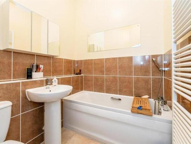 3 bedroom apartment for rent in New Lakeside, Hampton Vale, PE7