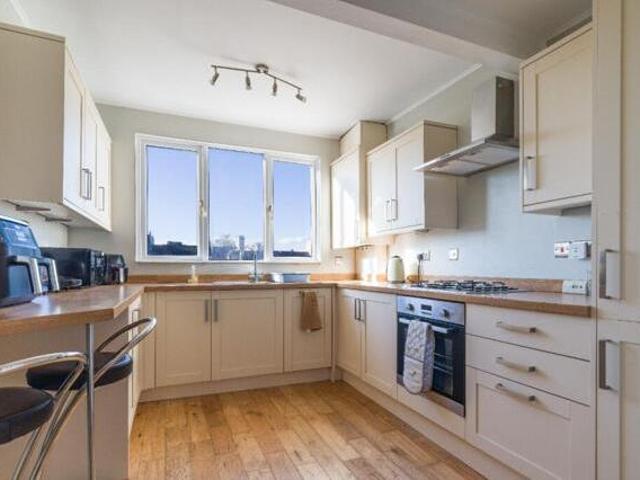 3 Bedroom Apartment For Rent In Newcastle Upon Tyne, Tyne And Wear