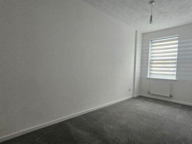 3 bedroom apartment for rent in North Row, Milton Keynes, MK9