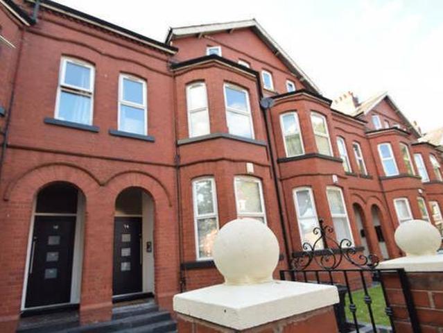 3 bedroom apartment for rent in Northumberland Road Manchester M16 9PP M16