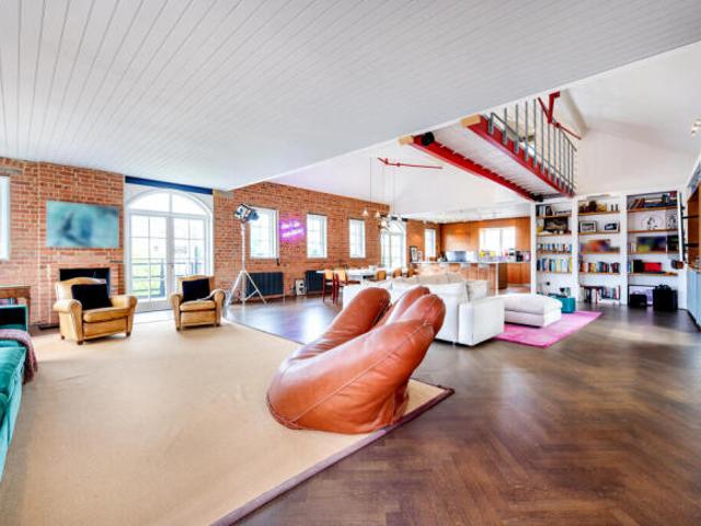 3 bedroom apartment for rent in Old Library Apartments, London, SW11