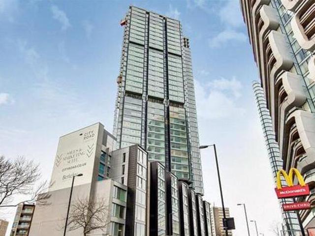 3 Bedroom Apartment For Rent In Old Street, London