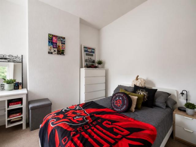 3 bedroom apartment for rent in Alfred Street, Roath, Cardiff, CF24