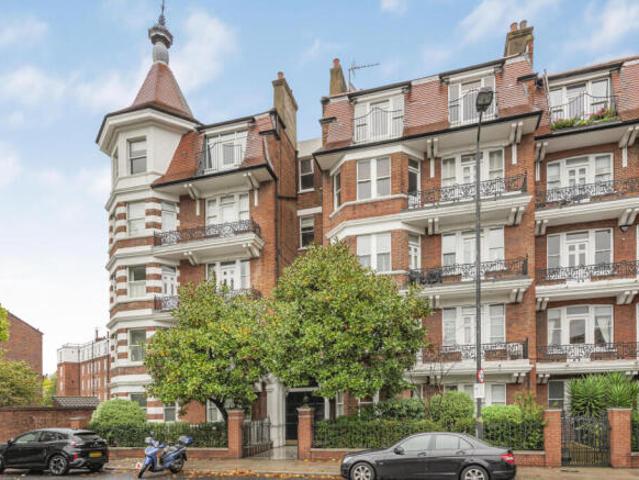3 bedroom apartment for rent in Ashburnham Road, London, SW10
