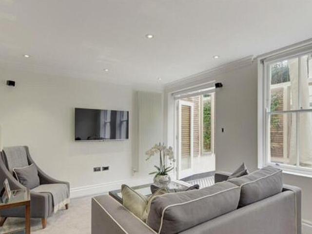 3 Bedroom Apartment For Rent In Bayswater, London