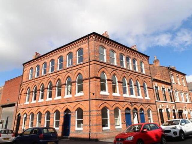 3 Bedroom Apartment For Rent In Birmingham