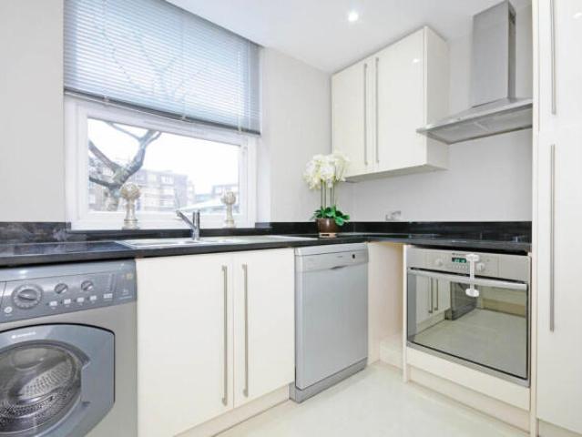 3 bedroom apartment for rent in Boydell Court, St Johns Wood Park, London, NW8