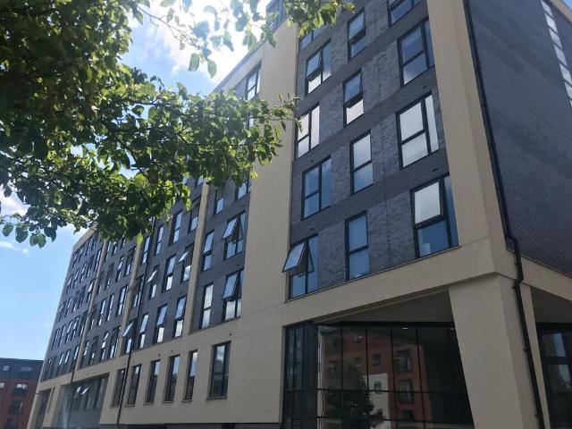 3 bedroom apartment for rent in Bridgewater Point, Worral Street, Salford, M5