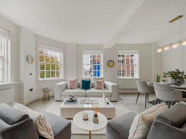 3 bedroom apartment for rent in Brompton Road, London, SW3