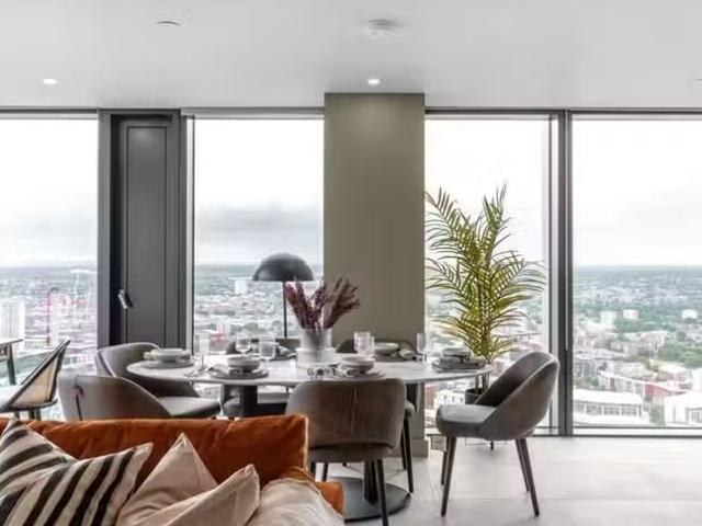 3 bedroom apartment for rent in Broad Street, Birmingham, B15