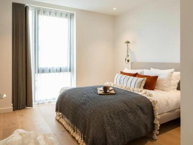 3 bedroom apartment for rent in Camley Street, London, N1C