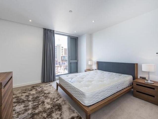 3 bedroom apartment for rent in Camley Street London N1C