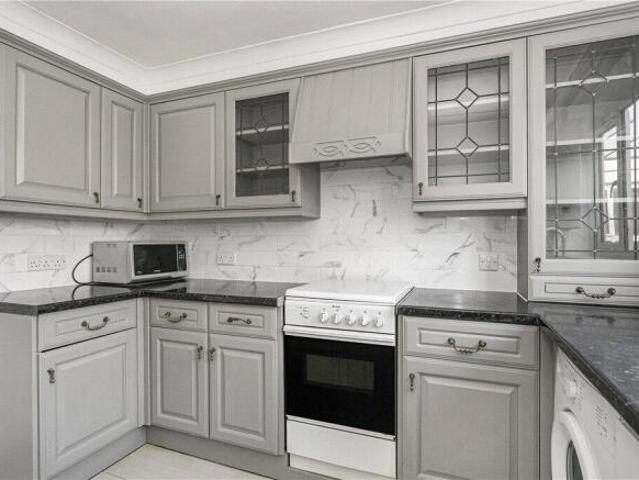 3 bedroom apartment for rent in Carslake Road, Putney, SW15