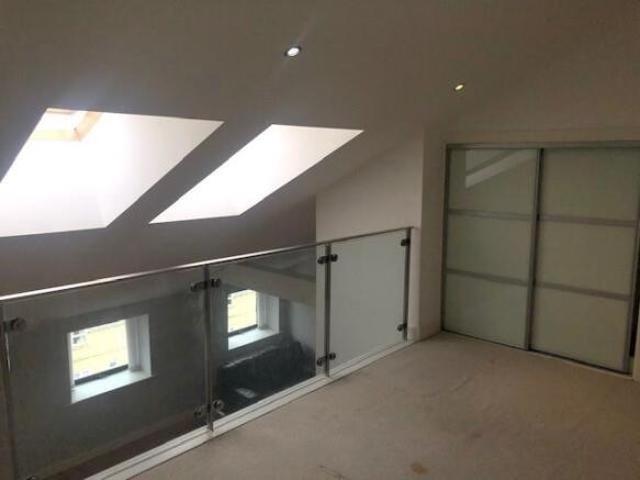 3 bedroom apartment for rent in Cavendish Court, Drighlington, Bradford, Bd11 1da, BD11