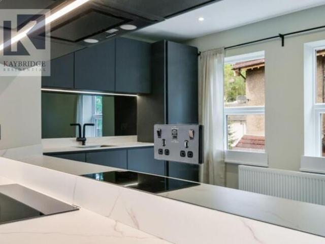 3 bedroom apartment for rent in Cedar Road, Sutton, SM2