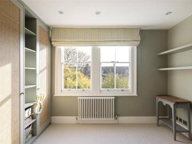 3 bedroom apartment for rent in Chevening Road, London, NW6