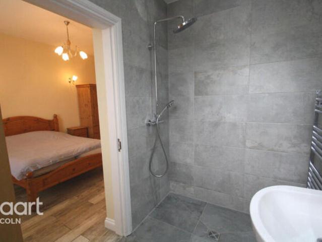 3 bedroom apartment for rent in Chichester Road, Lincoln, LN4