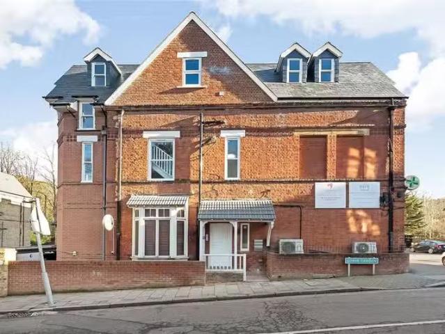 3 bedroom apartment for rent in Chislehurst Road, Chislehurst.