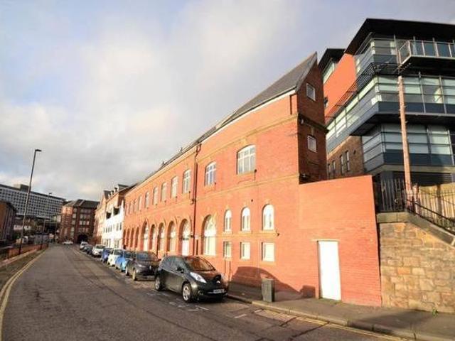 3 bedroom apartment for rent in City Road Newcastle Upon Tyne NE1