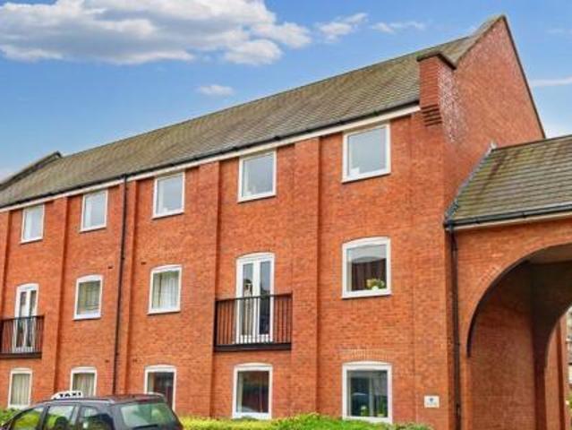 3 Bedroom Apartment For Rent In Colchester, Essex