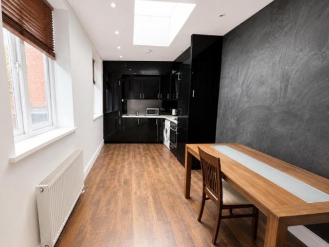 3 bedroom apartment for rent in Coleridge Road, Crouch End, London, N8