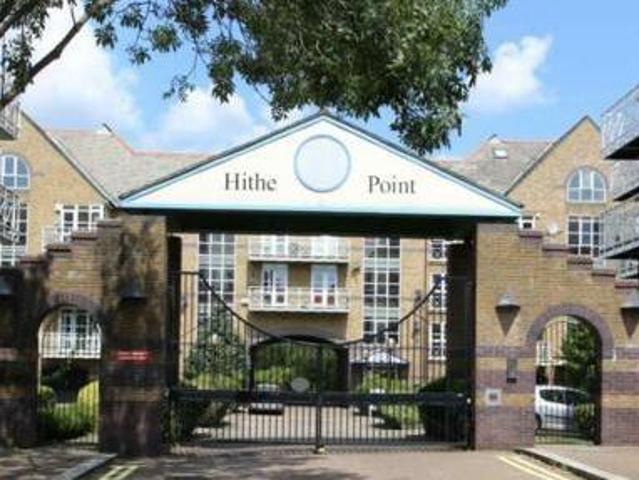 3 Bedroom Apartment For Rent In Collette Court, London
