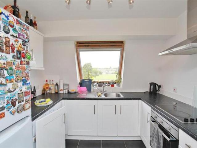 3 bedroom apartment for rent in Cowley, Oxford Epc Rating C, OX4