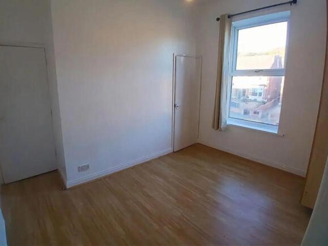 3 bedroom apartment for rent in Cranworth Road, Sheffield, South Yorkshire, S3