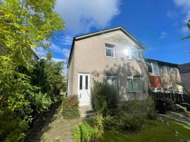 3 bedroom apartment for rent in Croftfoot Road, Castlemilk, G44