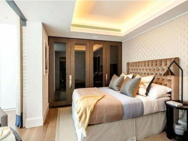 3 bedroom apartment for rent in Duke Street, Mayfair, W1K