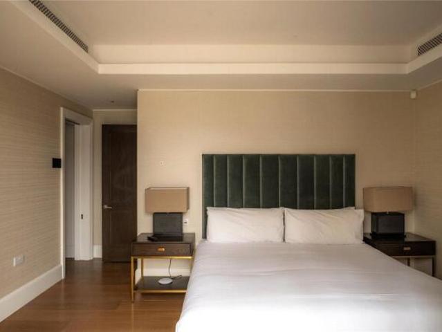 3 bedroom apartment for rent in Duke Street, Mayfair, W1K