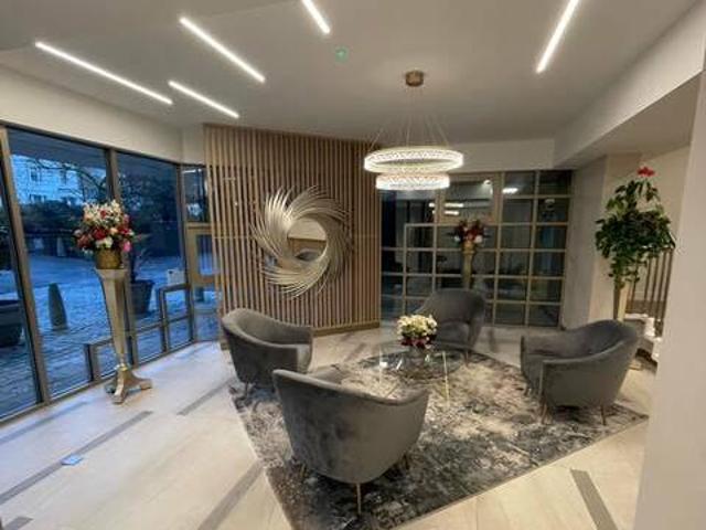 3 bedroom apartment for rent in Durrels House London W14