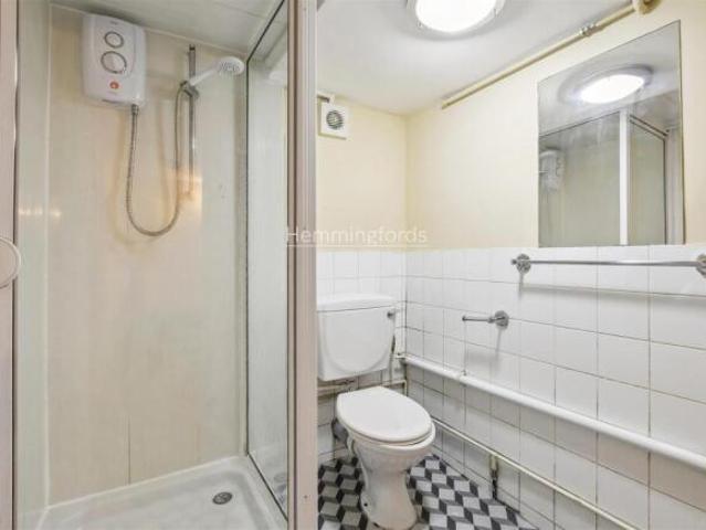 3 bedroom apartment for rent in Digby Crescent, Finsbury Park, N4