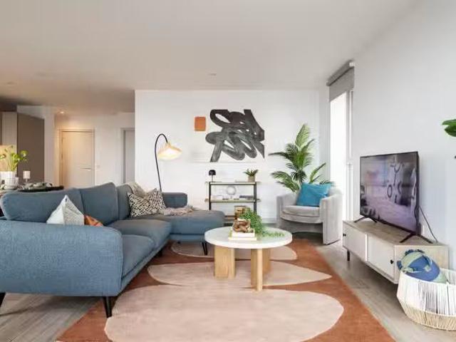 3 bedroom apartment for rent in Dockside, Edinburgh, EH6