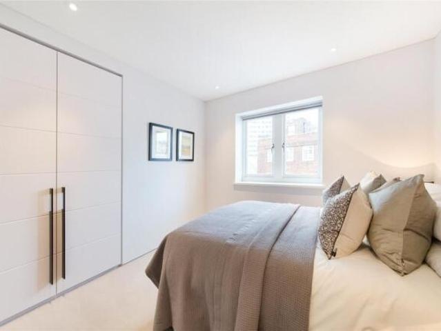 3 bedroom apartment for rent in Dover House, 170 Westminster Bridge Road, Waterloo, London, SE1