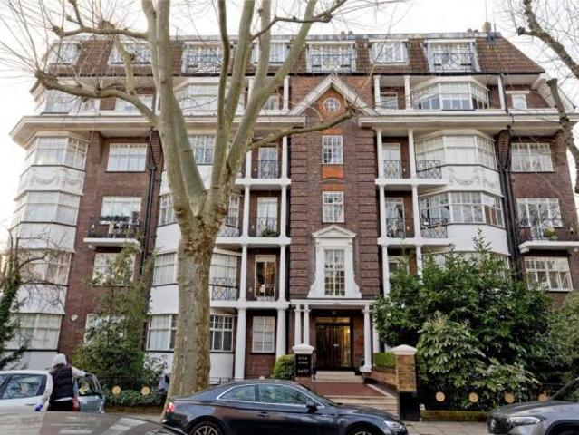 3 bedroom apartment for rent in Eton Court, Eton Road, Belsize Park, NW3