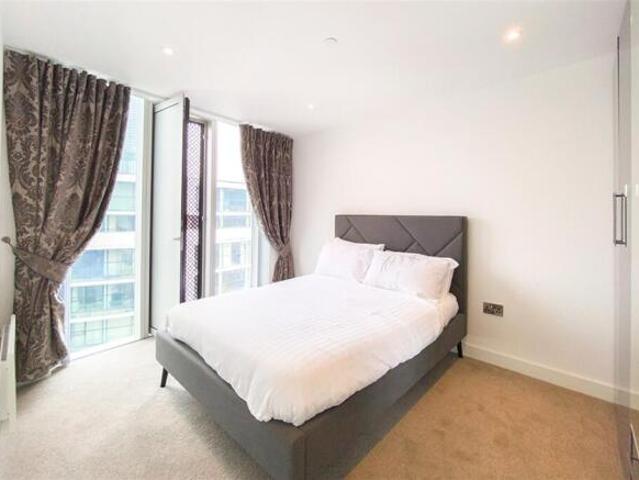 3 bedroom apartment for rent in East Tower, Deansgate Square, M15