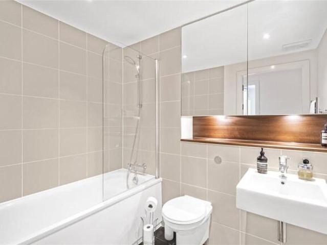3 bedroom apartment for rent in Empire Square West, Empire Square, London, SE1