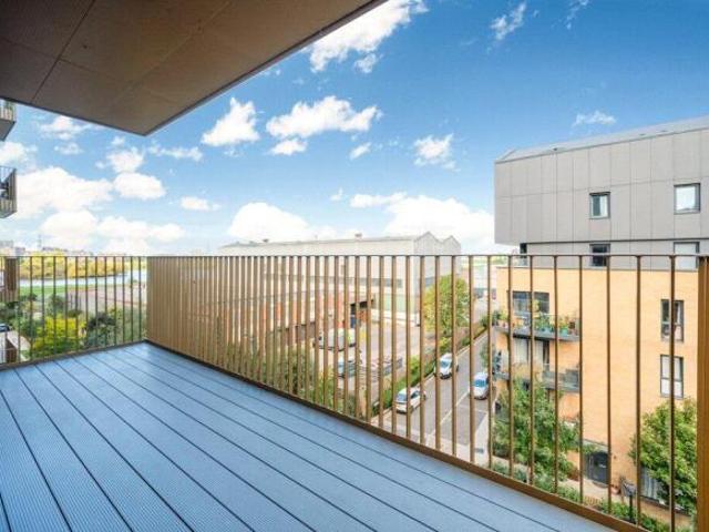 3 bedroom apartment for rent in Equipment Works, 2 Vanguard Wy, E17