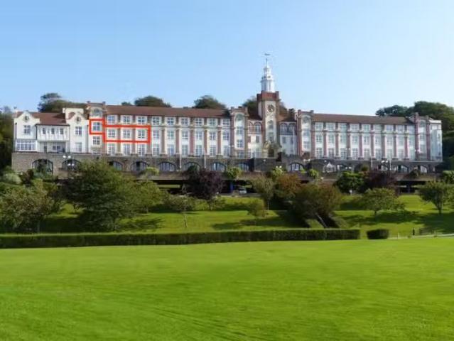 3 bedroom apartment for rent in Fedden Village Portishead, B.
