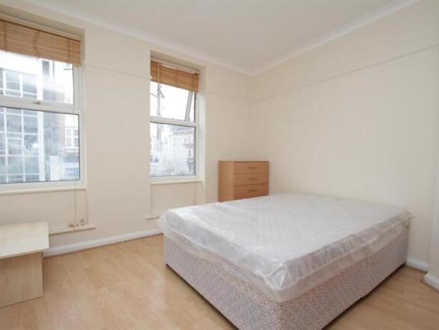 3 bedroom apartment for rent in Finchley Lane, Hendon, London, NW4
