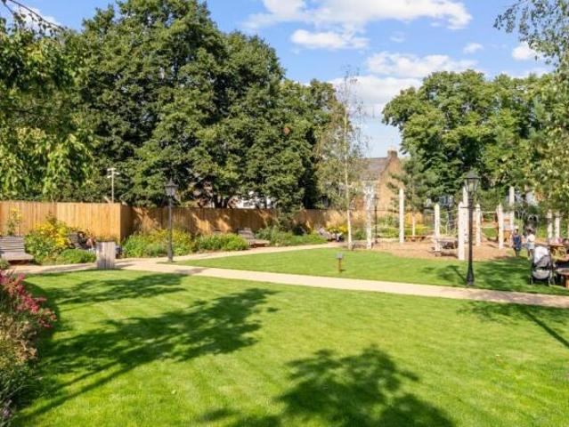 3 bedroom apartment for rent in Foundry Yard, Alexandra Gate, Wood Green, N8