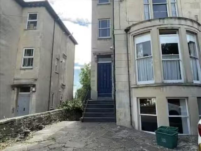 3 bedroom apartment for rent in Garden Flat Southfield Road, BS6