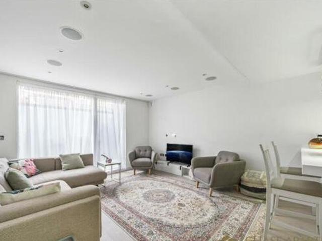 3 Bedroom Apartment For Rent In Gatliff Road